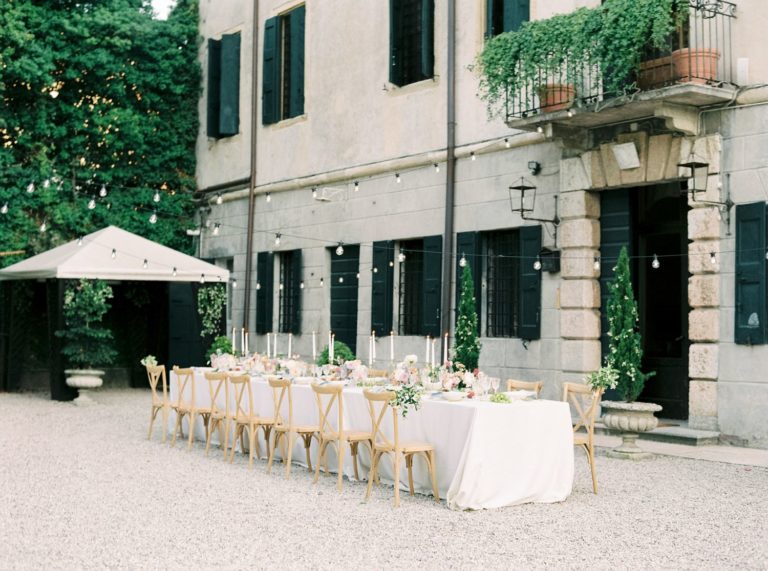 A Wedding in Verona at 1600-Century Wedding Venue